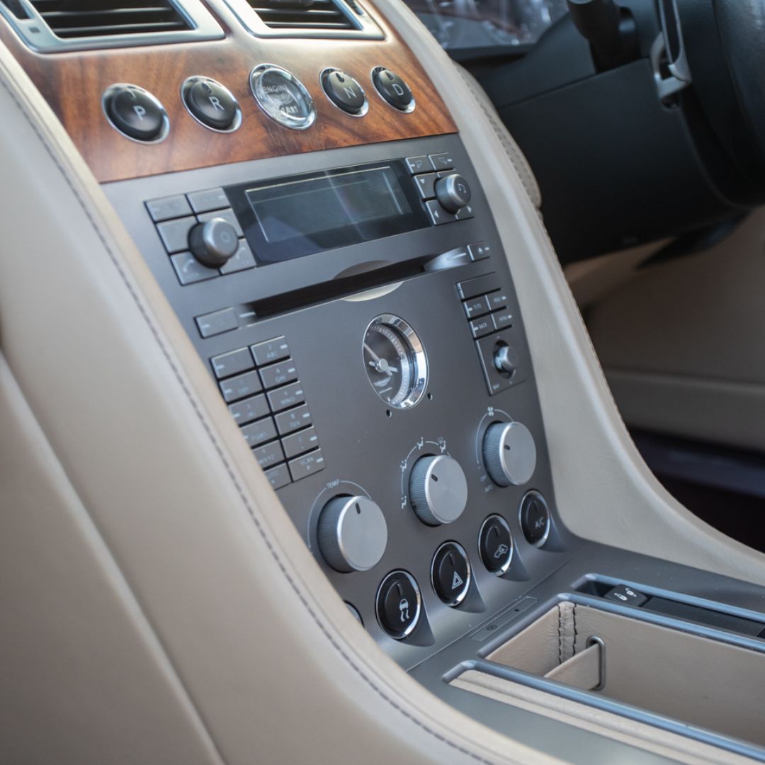 DB9 2007 RHD Centre Stack Harness Assembly