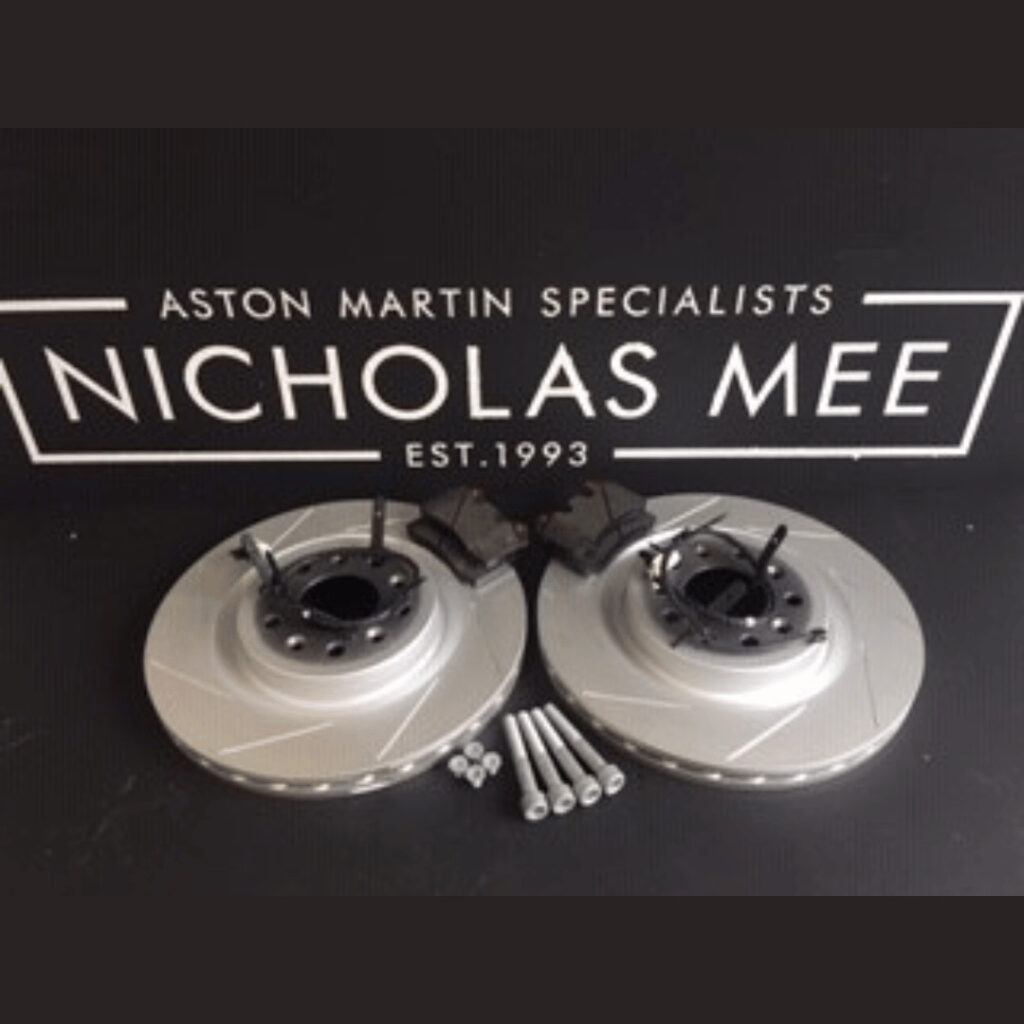 Aston Martin DB9 Rear Brake Pad and Disc Kit