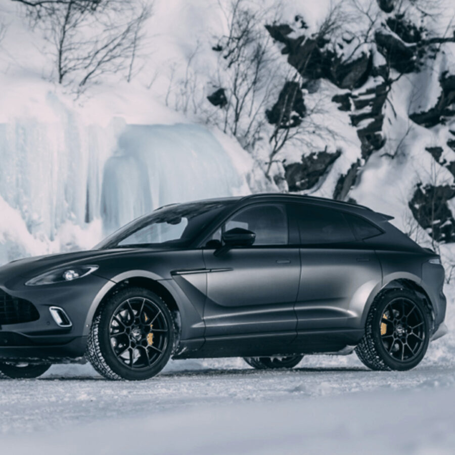 Aston Martin DBX Winter Wheel and Tyre Kit