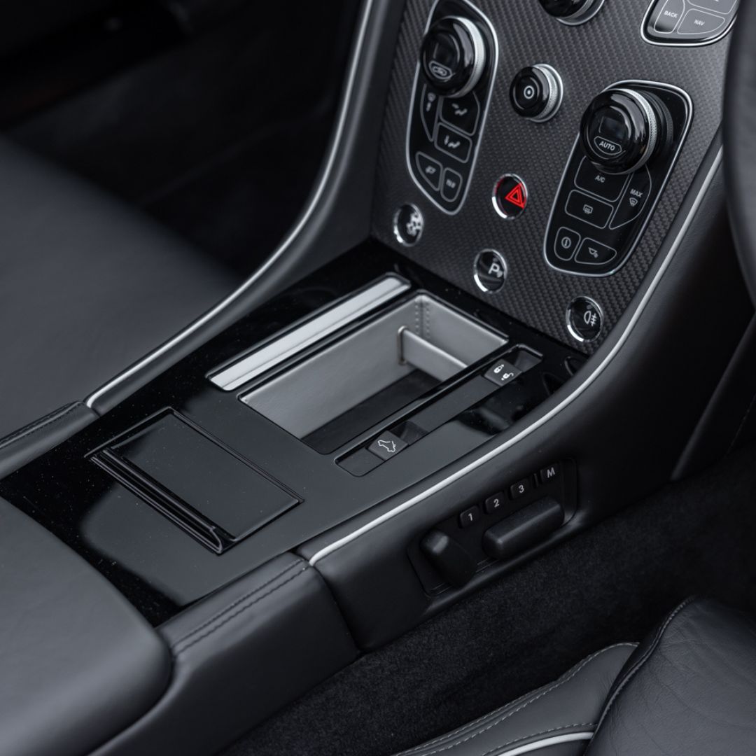 V8 Vantage 2016 Ashtray Assembly