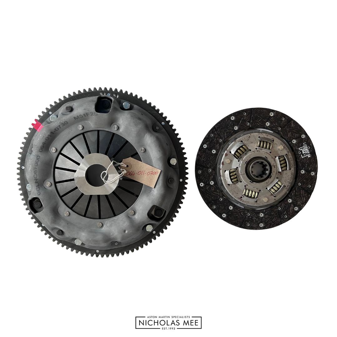 Borg and Beck Clutch Assembly 9 1/2 inches | Aston Martin DB5-6