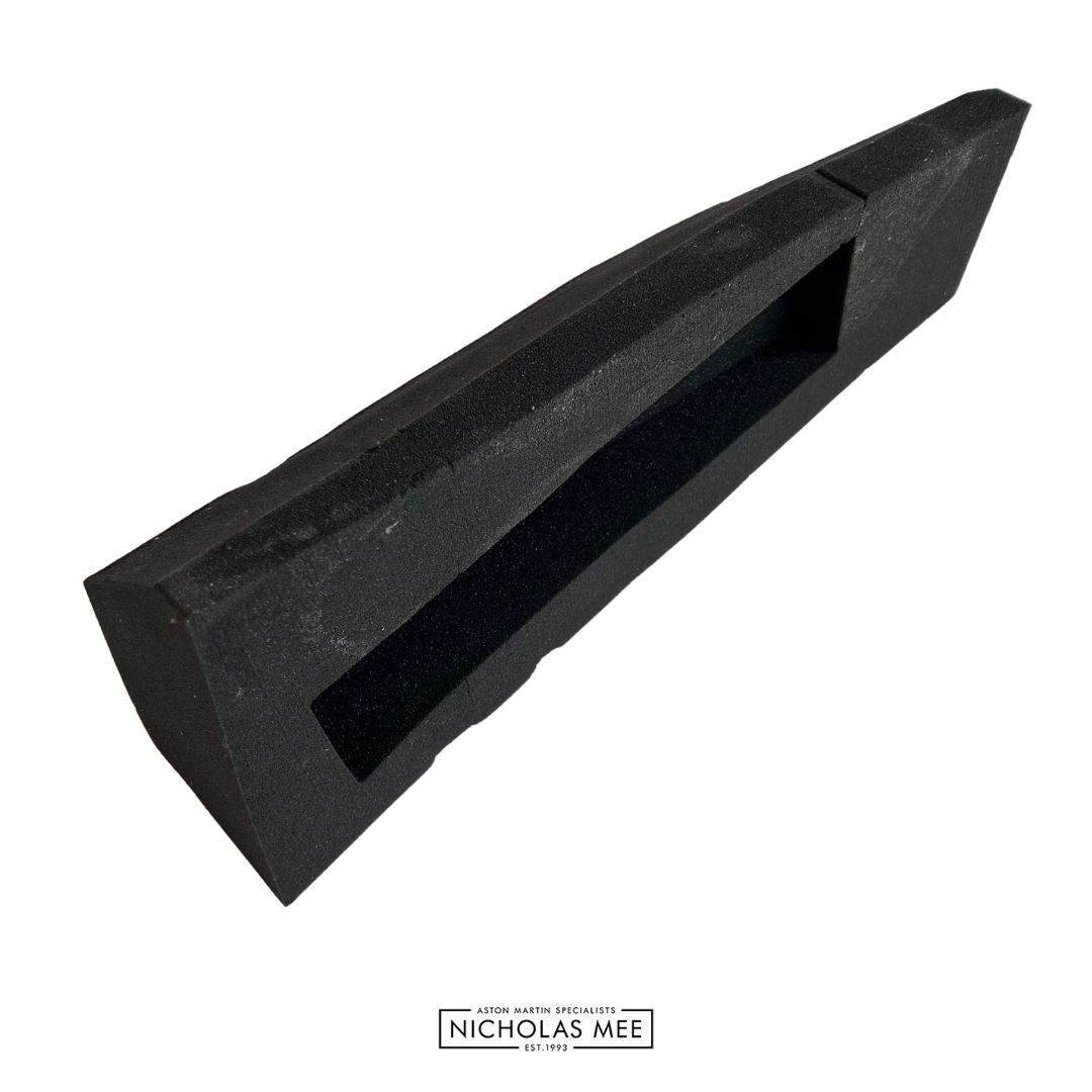 Car Boot Casing Right Side V Infill