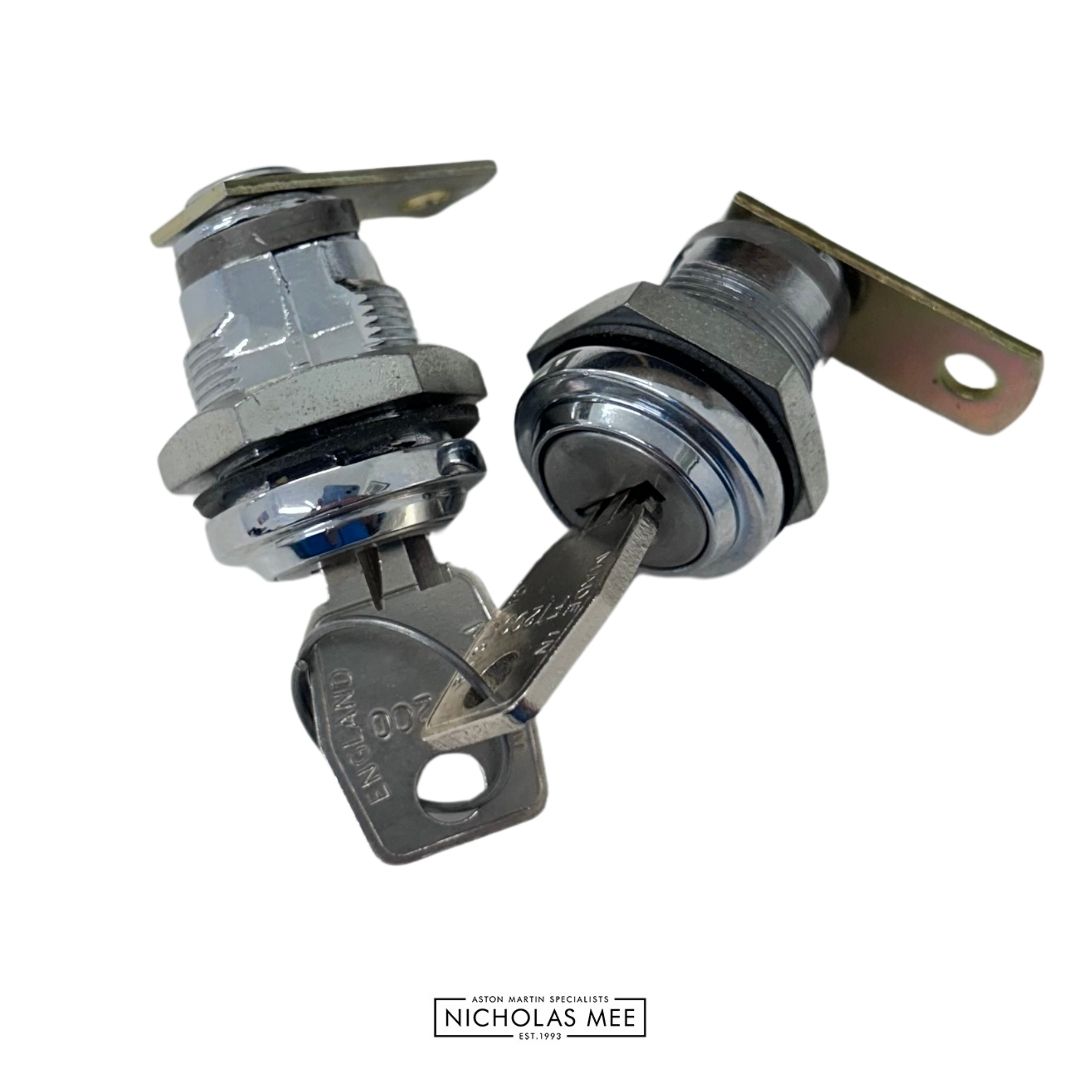 Aston Martin V8 Private Lock Set