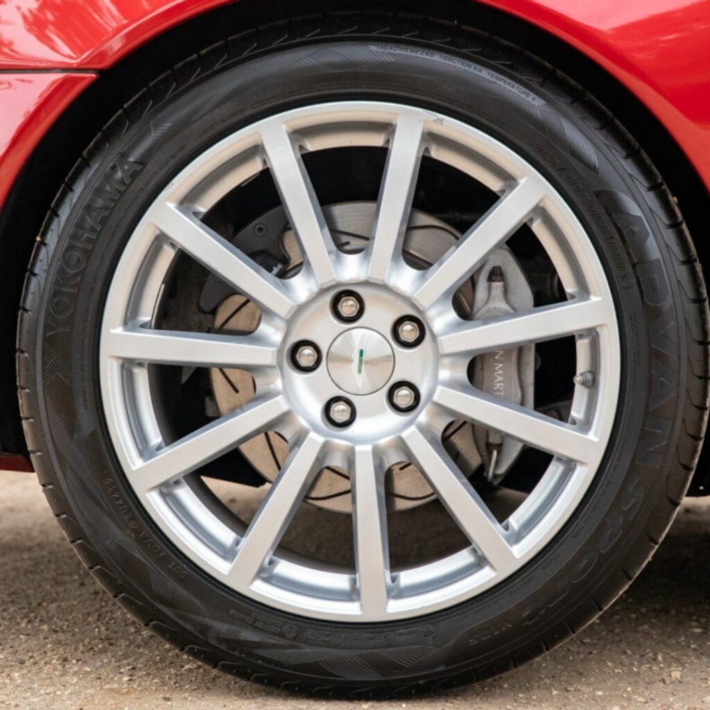 Aston Martin Vanquish Front and Rear Wheels