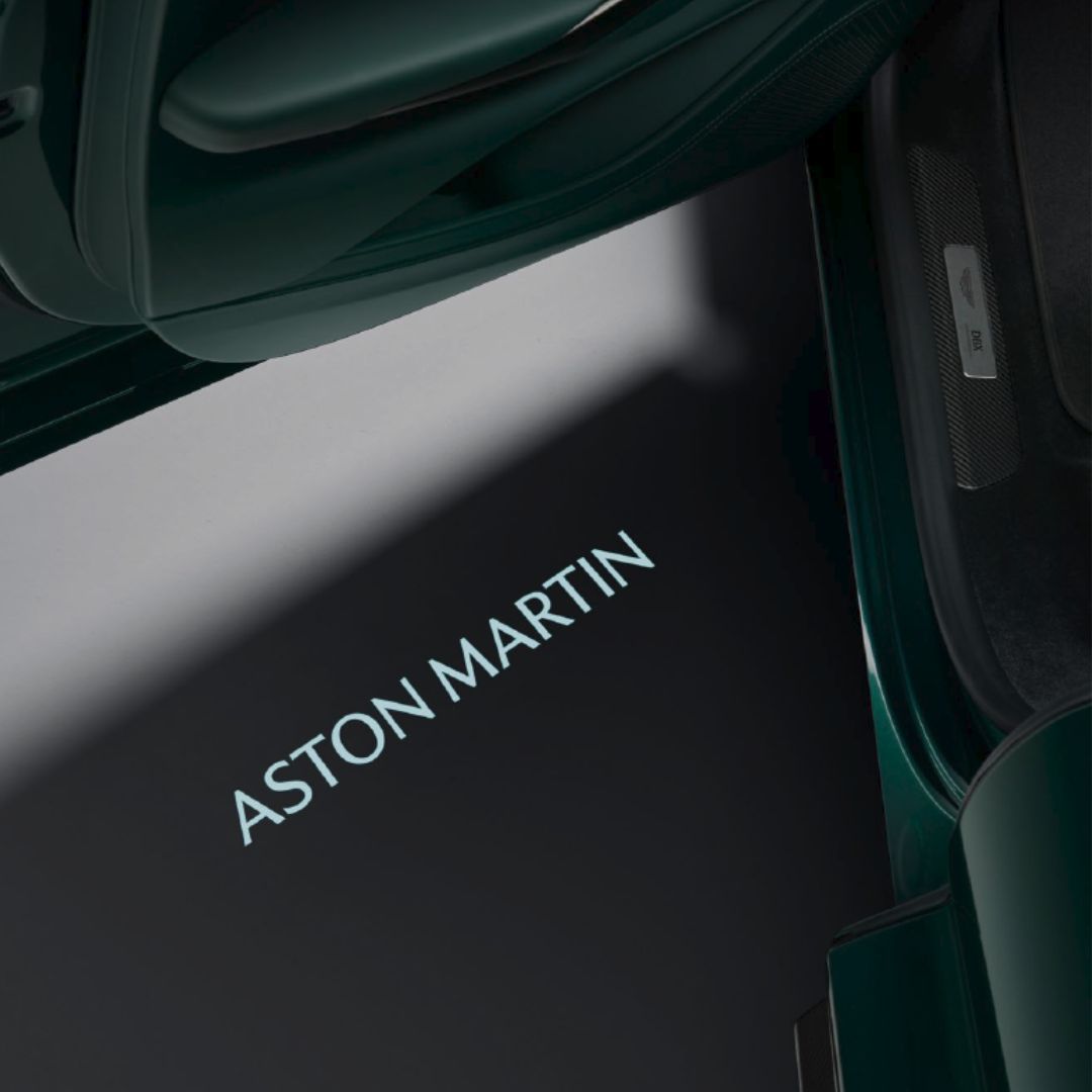 Aston Martin Dynamic Puddle Lamp