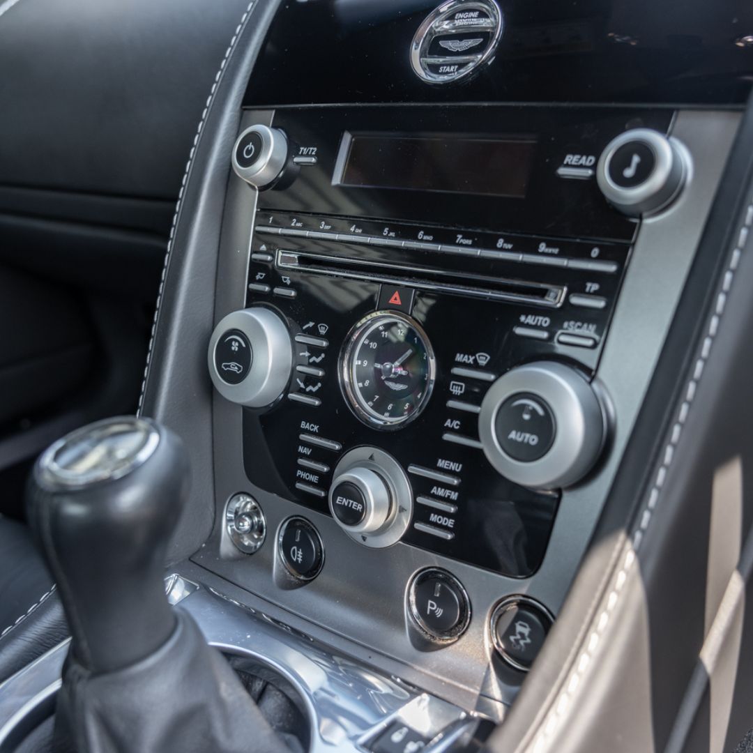 V8 Vantage Console and Switches