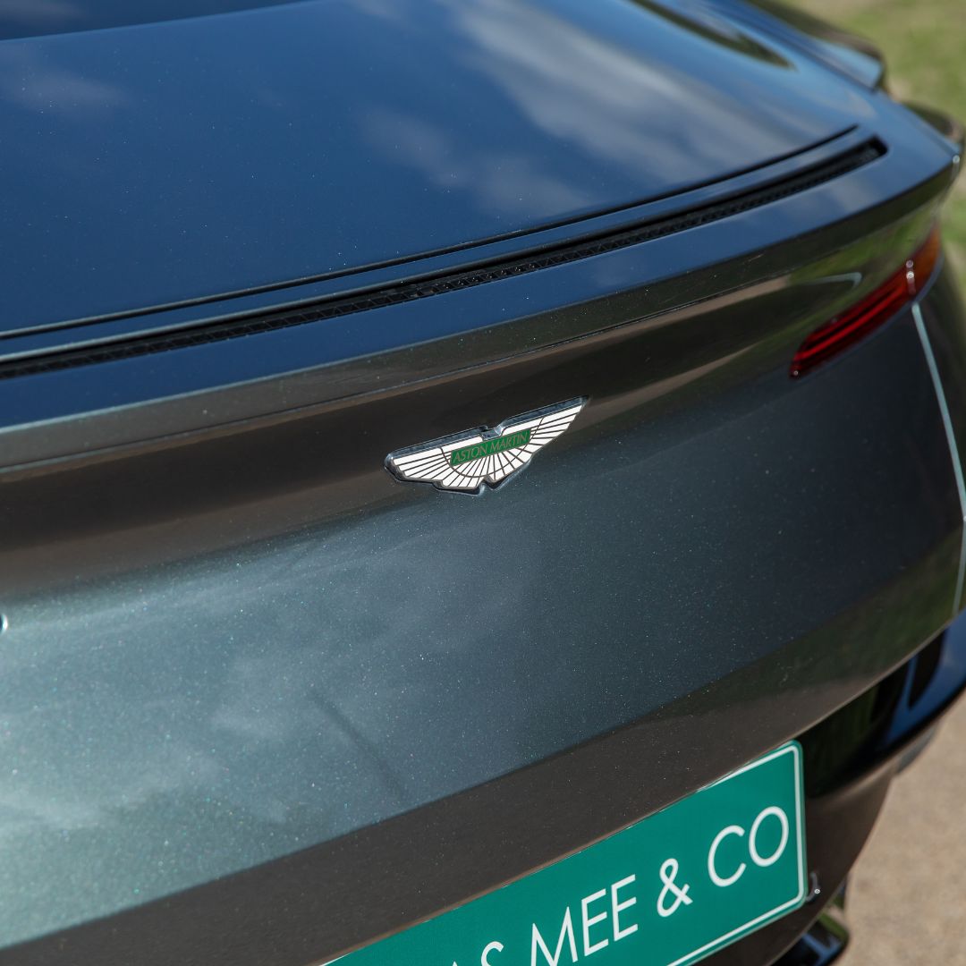 DB11 Decklid Gas Strut