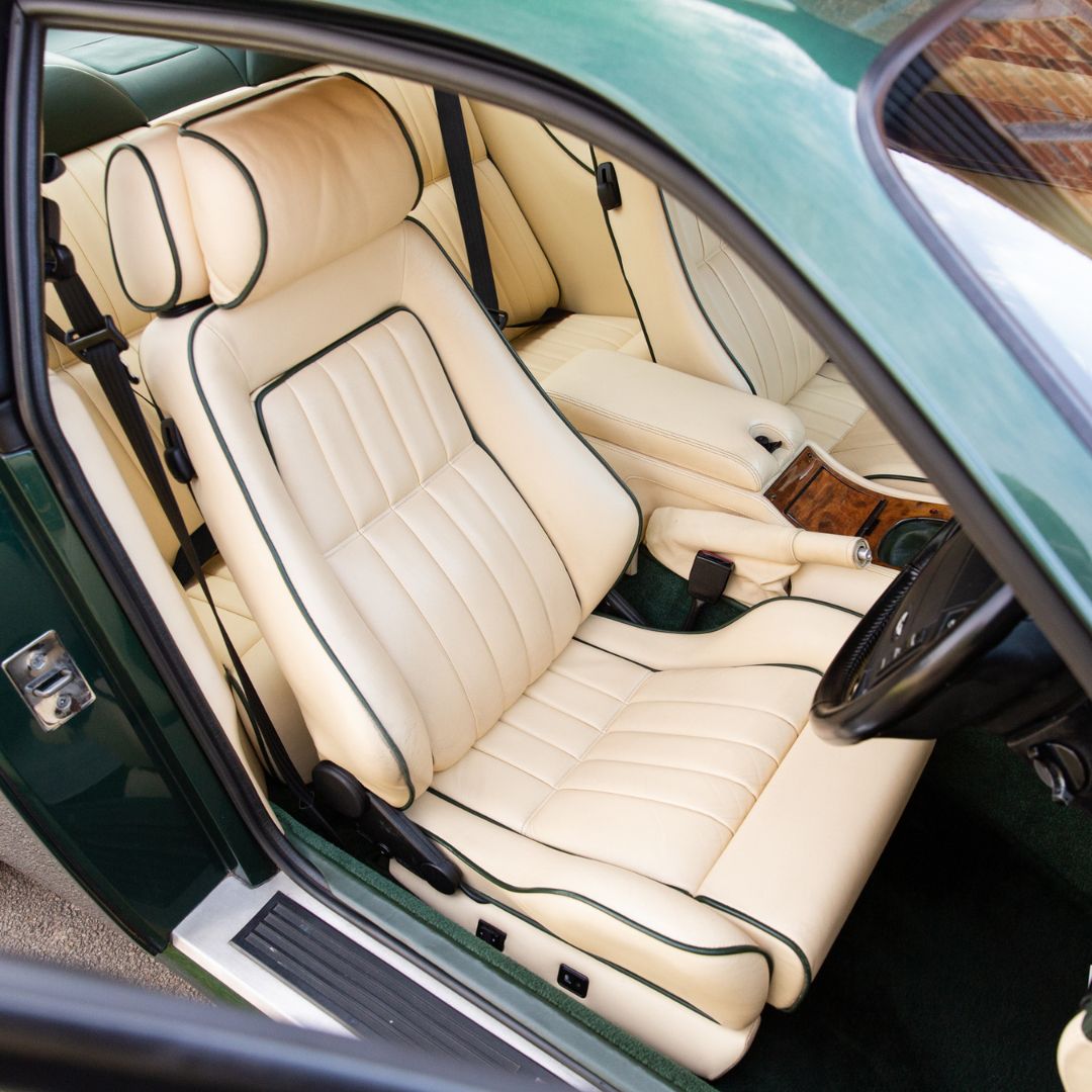 V8 Coupe Headrest to Seat Rubber Bellows